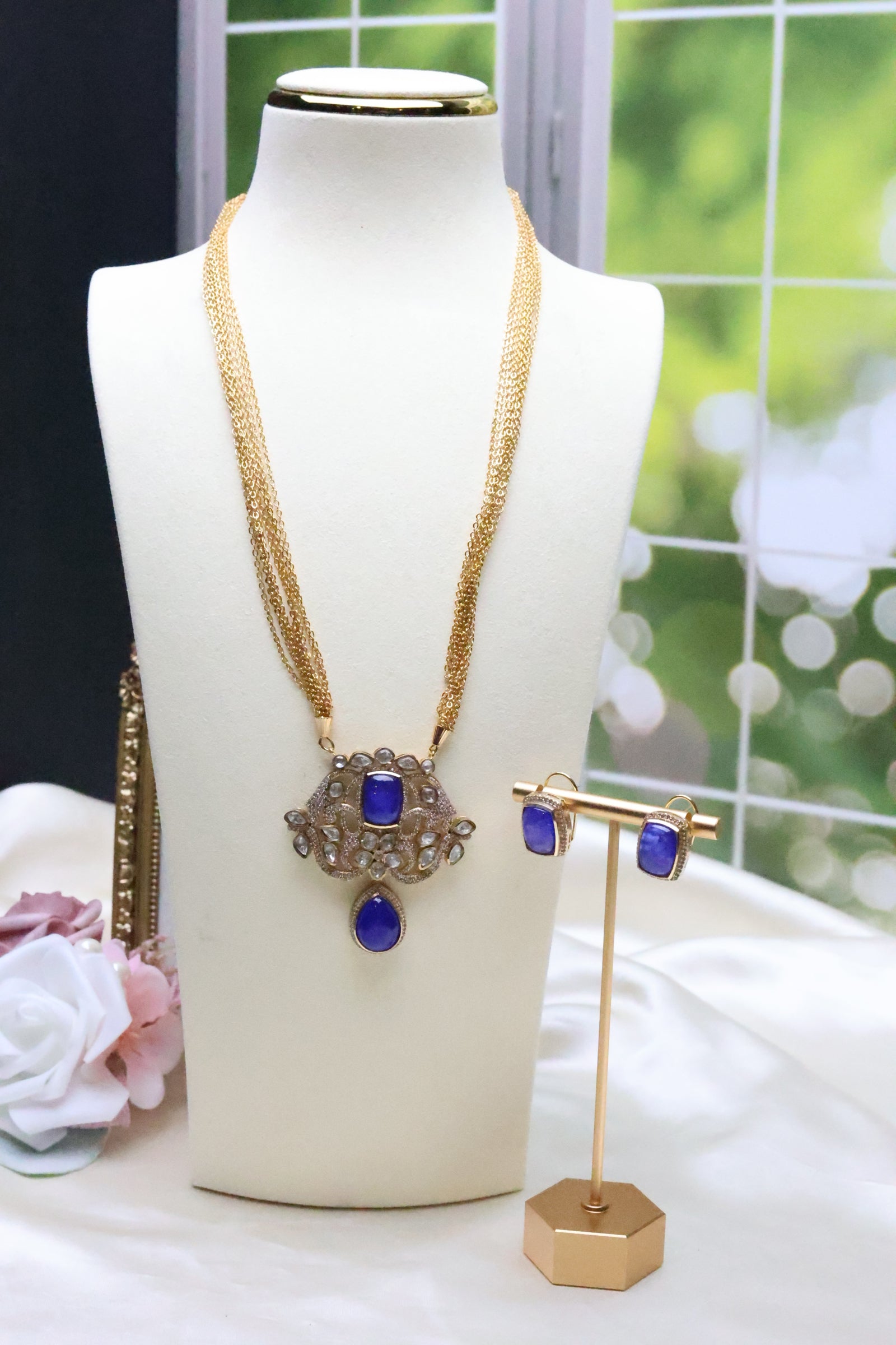 Kundan doublet Pendant set [9886] – Arnish Designs